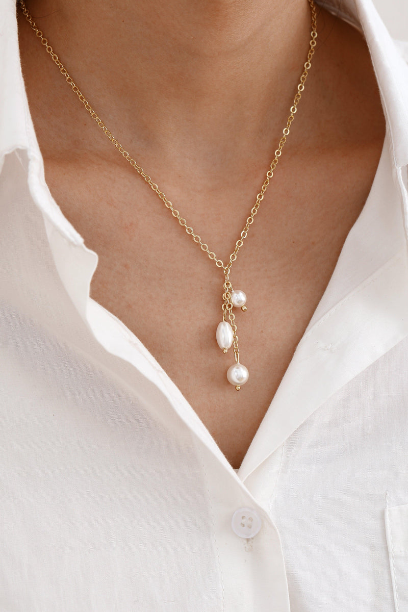 Jennifer Pearl Drop Necklace – Artsory
